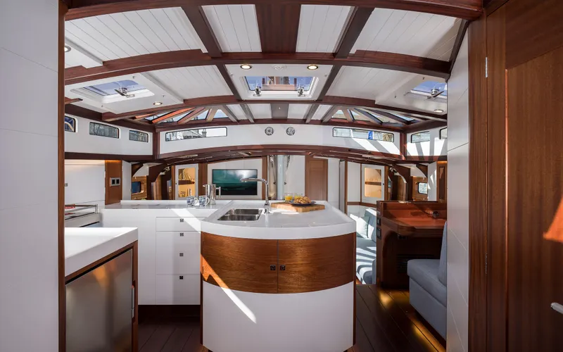 ANIMA II yacht for charter (Spirit Yachts, 22m, 2021)